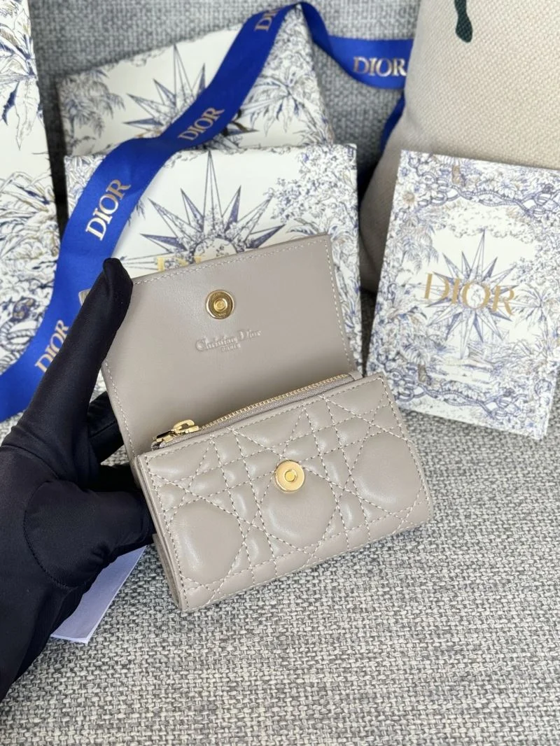 Reasonably priced Christian Dior Wallets Purse