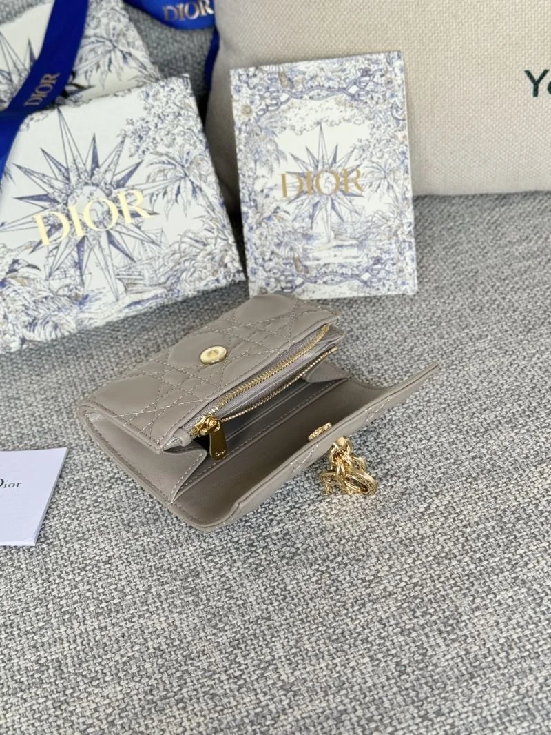 Reasonably priced Christian Dior Wallets Purse