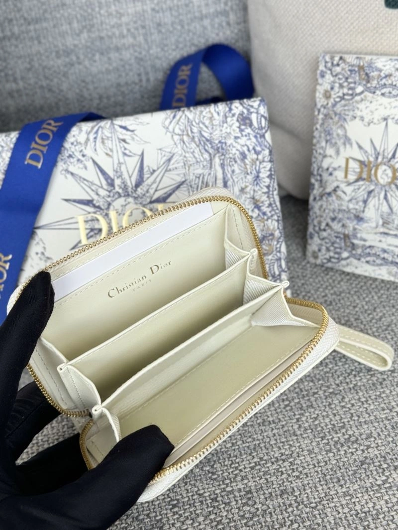Indistinguishable Christian Dior Wallets Purse