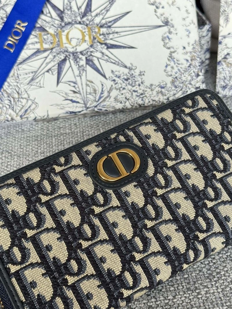 Value-priced Christian Dior Wallets Purse