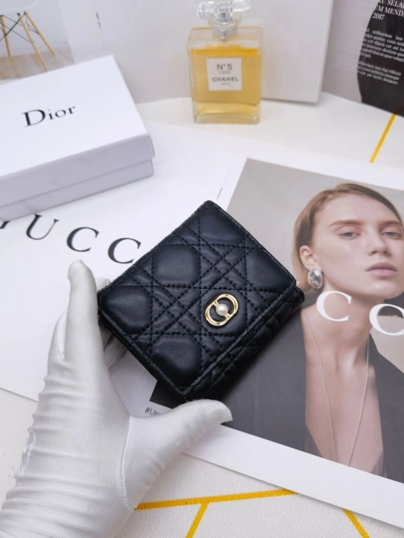 Discounted Christian Dior Wallets Purse