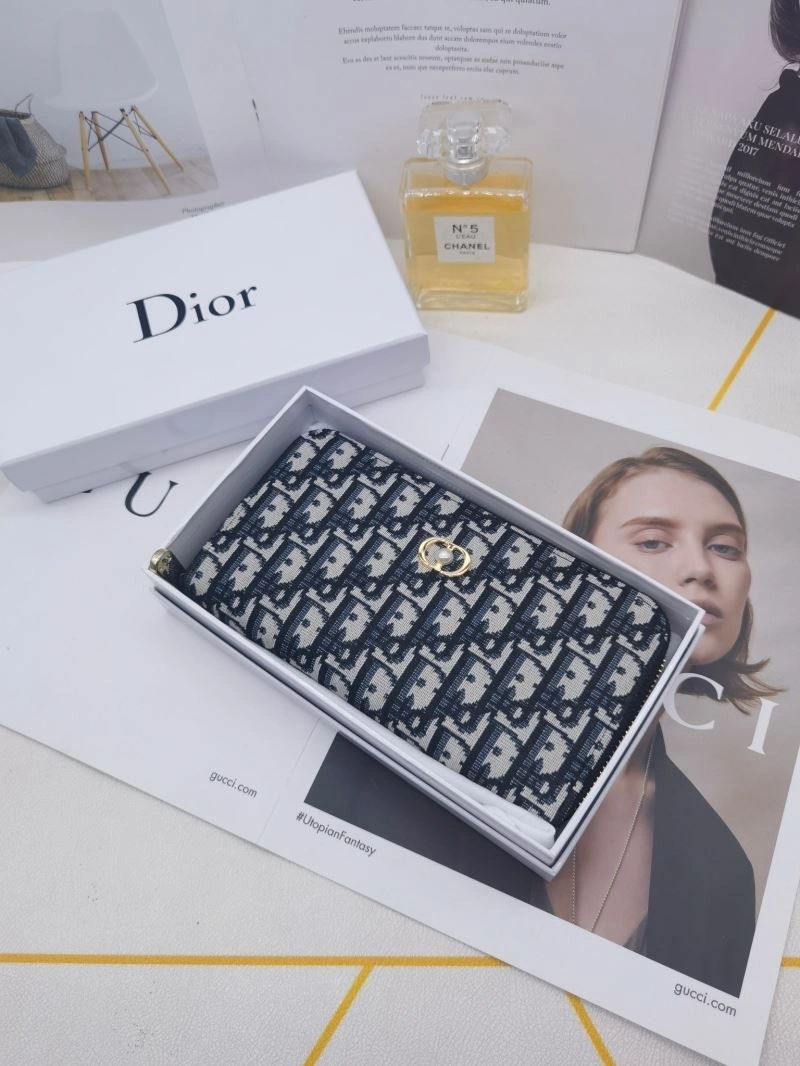 Cut-rate Christian Dior Wallets Purse
