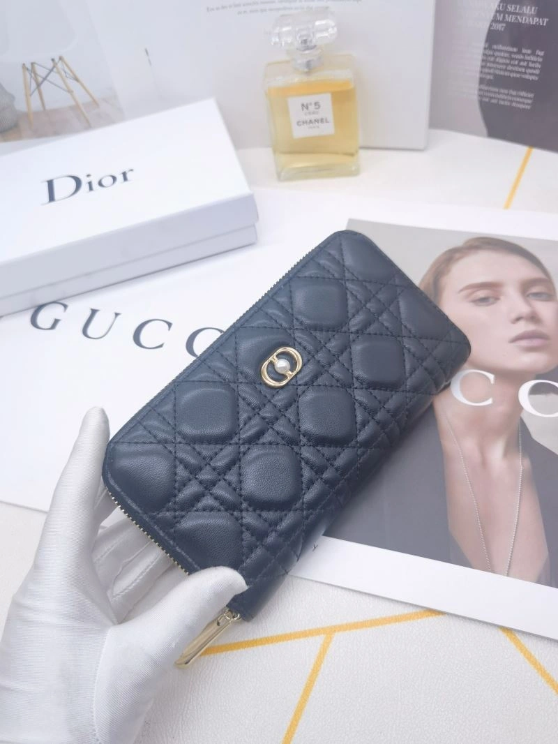 High accuracy Christian Dior Wallets Purse