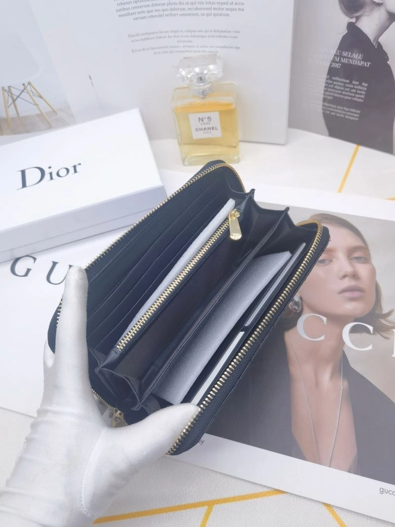 High accuracy Christian Dior Wallets Purse