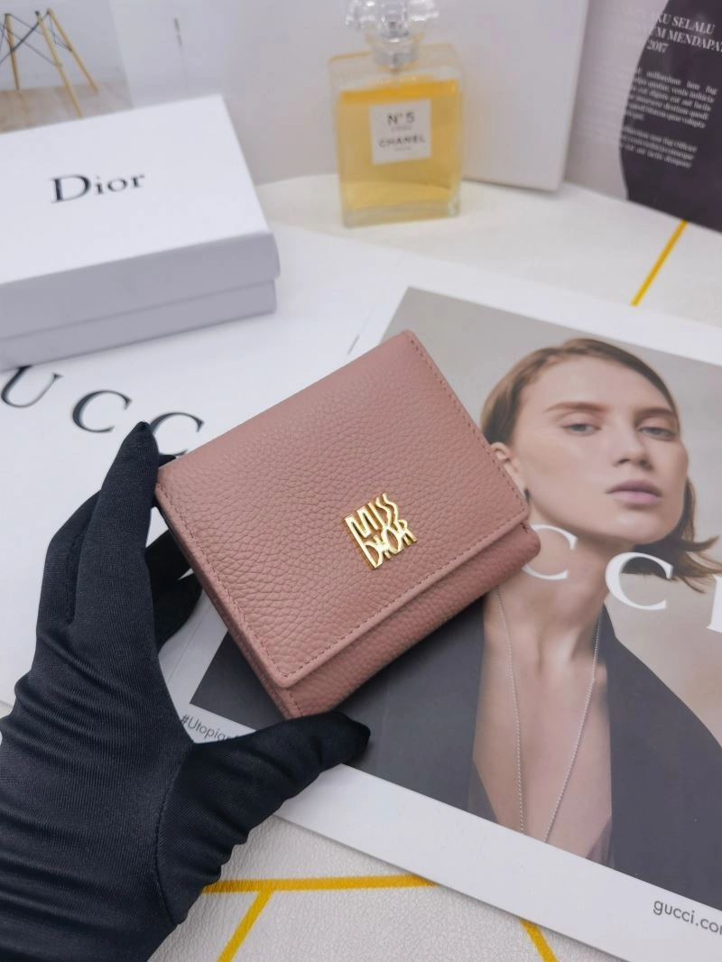 Indistinguishable Christian Dior Wallets Purse