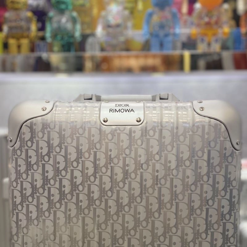 High accuracy Christian Dior x Rimowa Suitcase