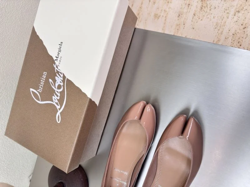 Perfect replica Christian Louboutin Flat Shoes