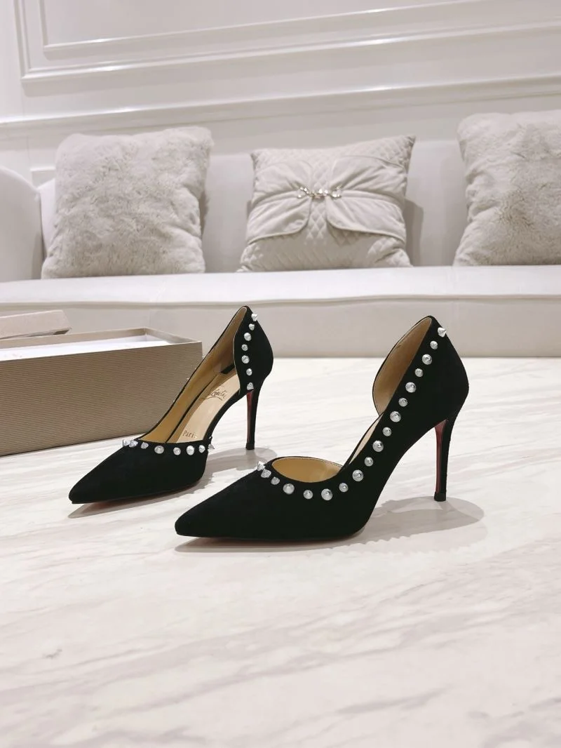 Legit Christian Louboutin Heeled Shoes