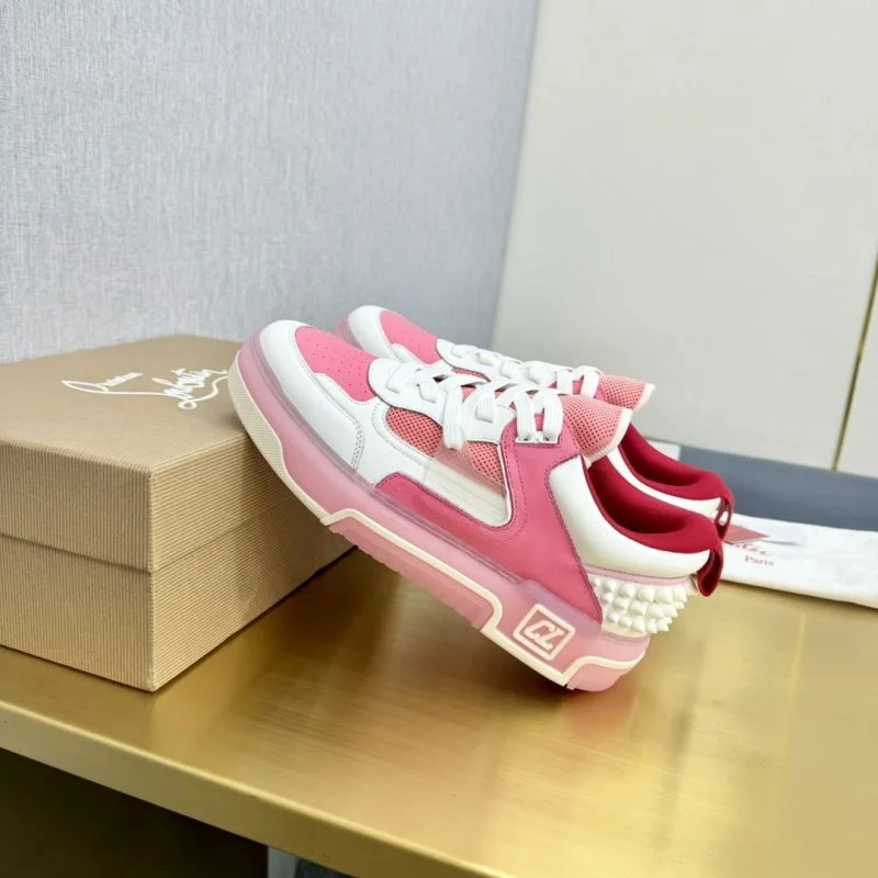 High accuracy Christian Louboutin Low Shoes