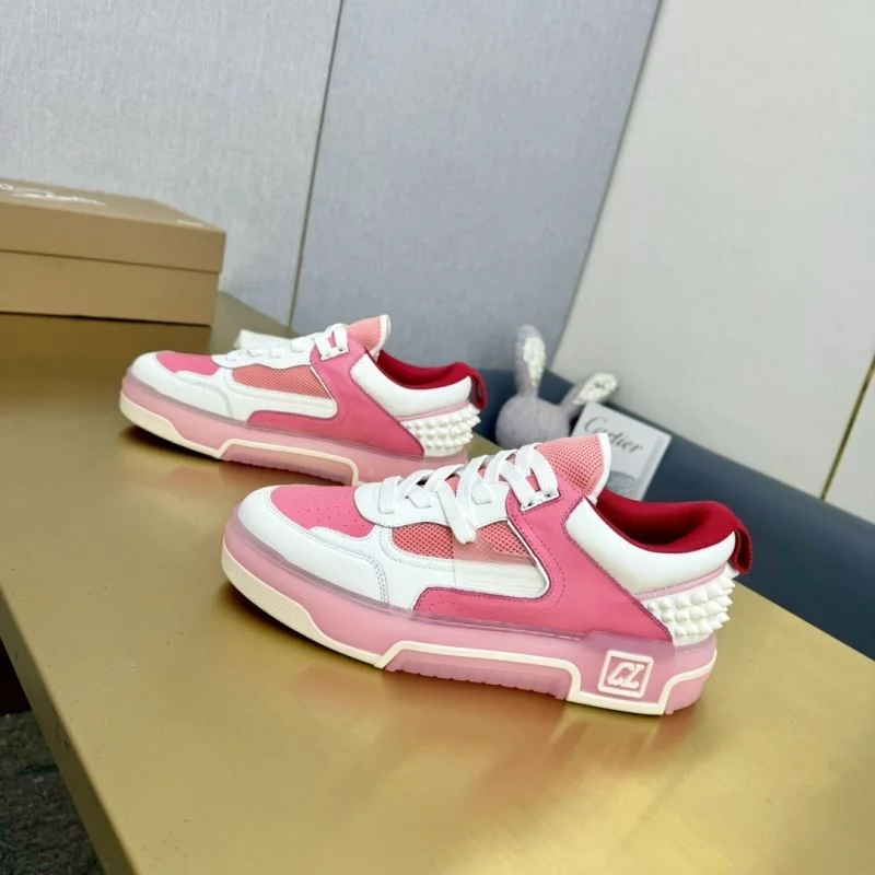 High accuracy Christian Louboutin Low Shoes