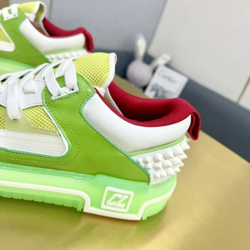 Exact replica Christian Louboutin Low Shoes