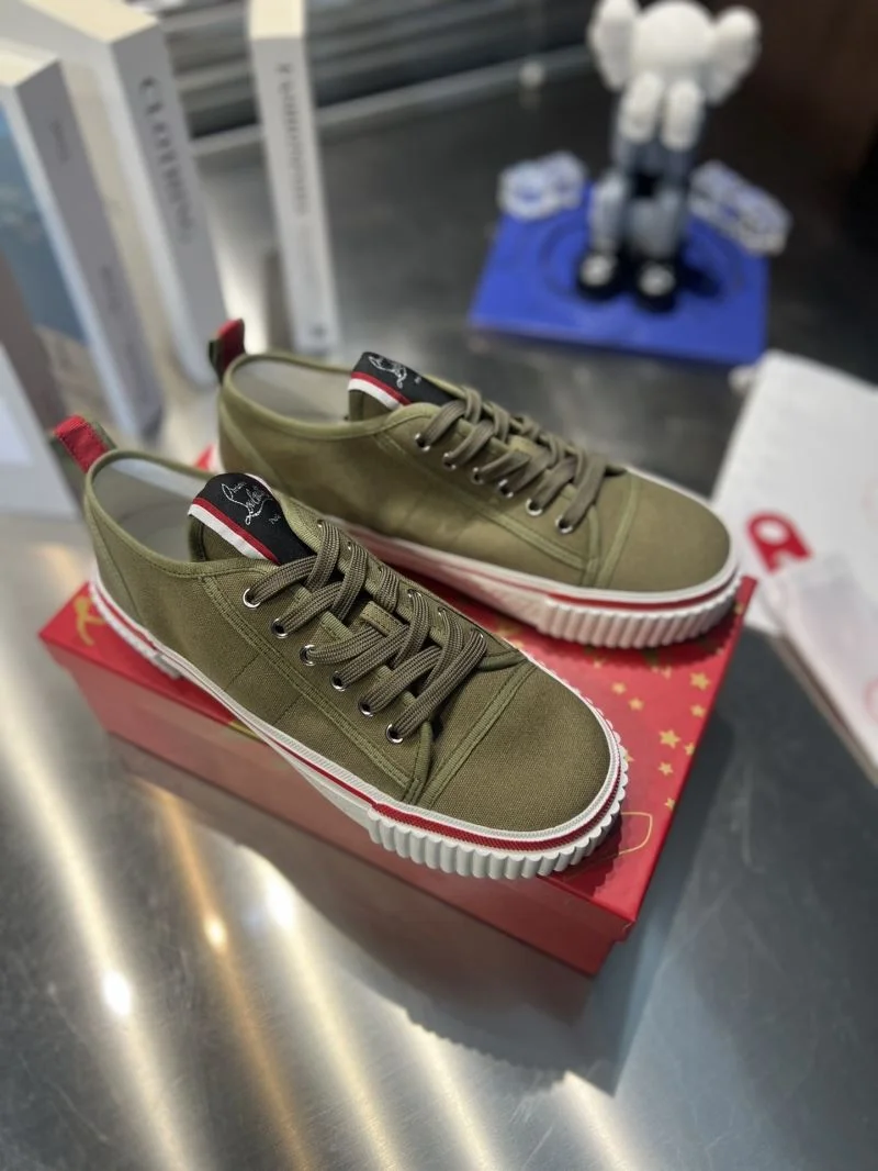 Brand-original Christian Louboutin Low Shoes