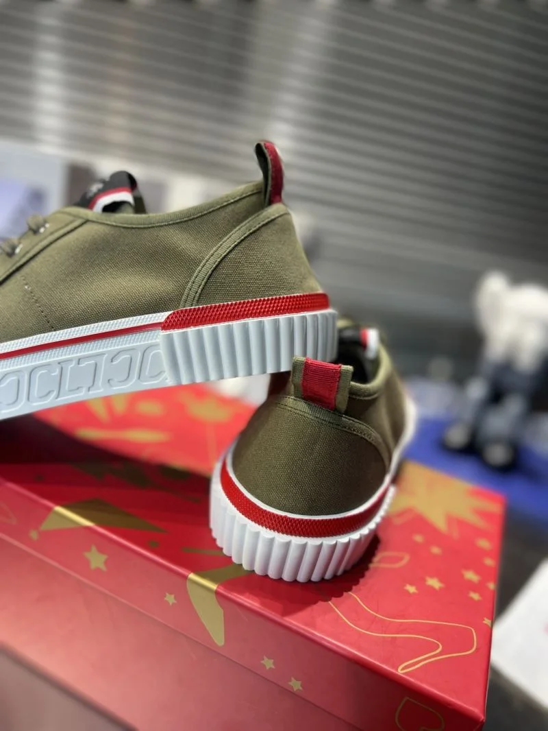 Brand-original Christian Louboutin Low Shoes