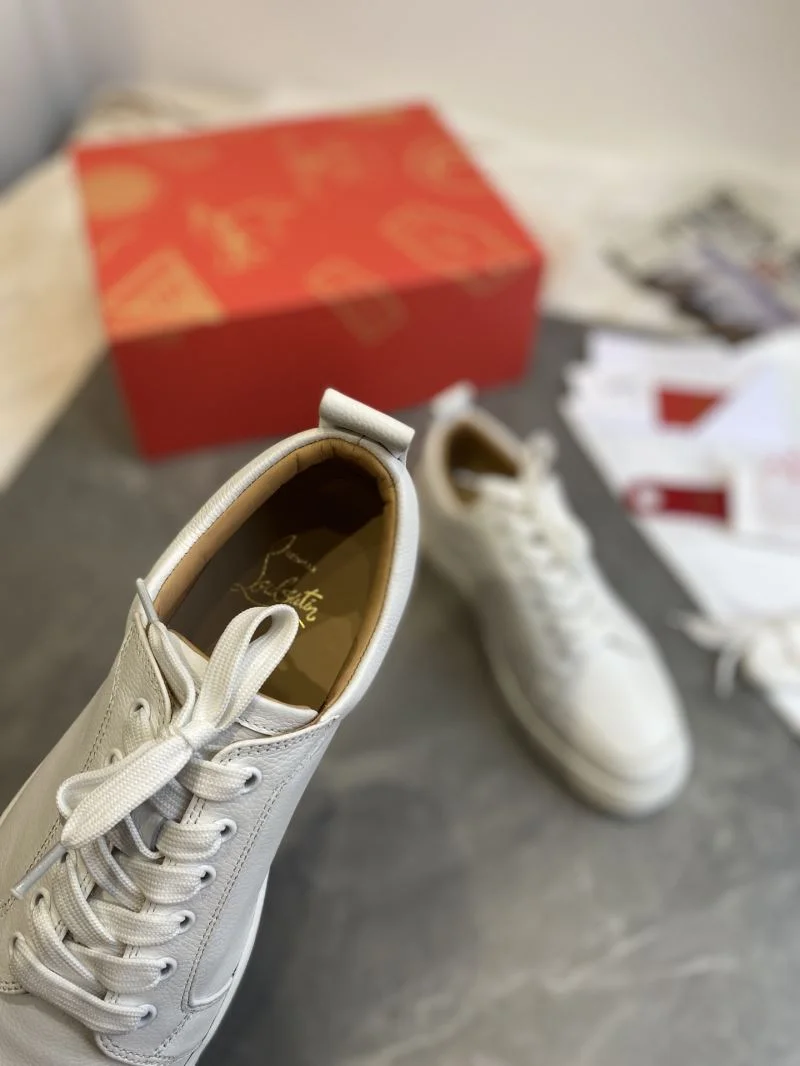 Low-cost Christian Louboutin Low Shoes