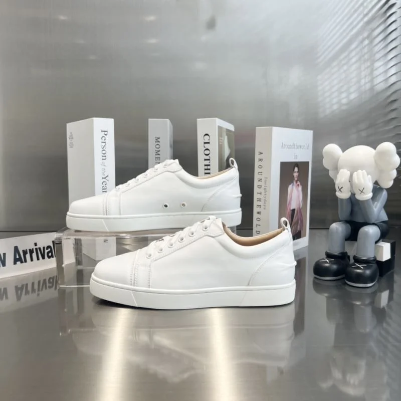 High accuracy Christian Louboutin Low Shoes