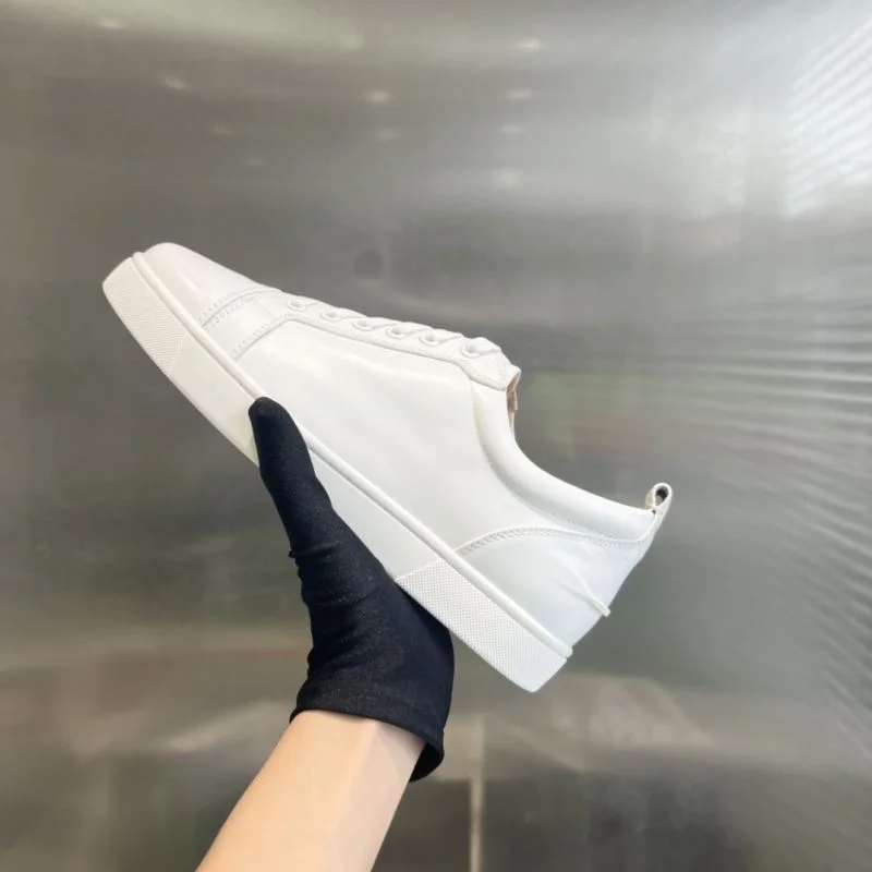 High accuracy Christian Louboutin Low Shoes