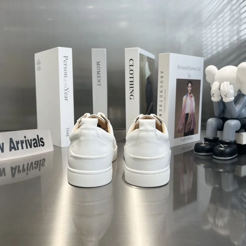High accuracy Christian Louboutin Low Shoes