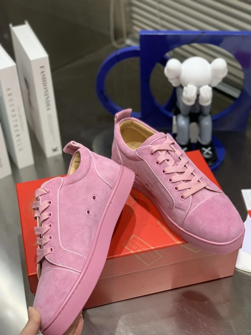 High accuracy Christian Louboutin Low Shoes