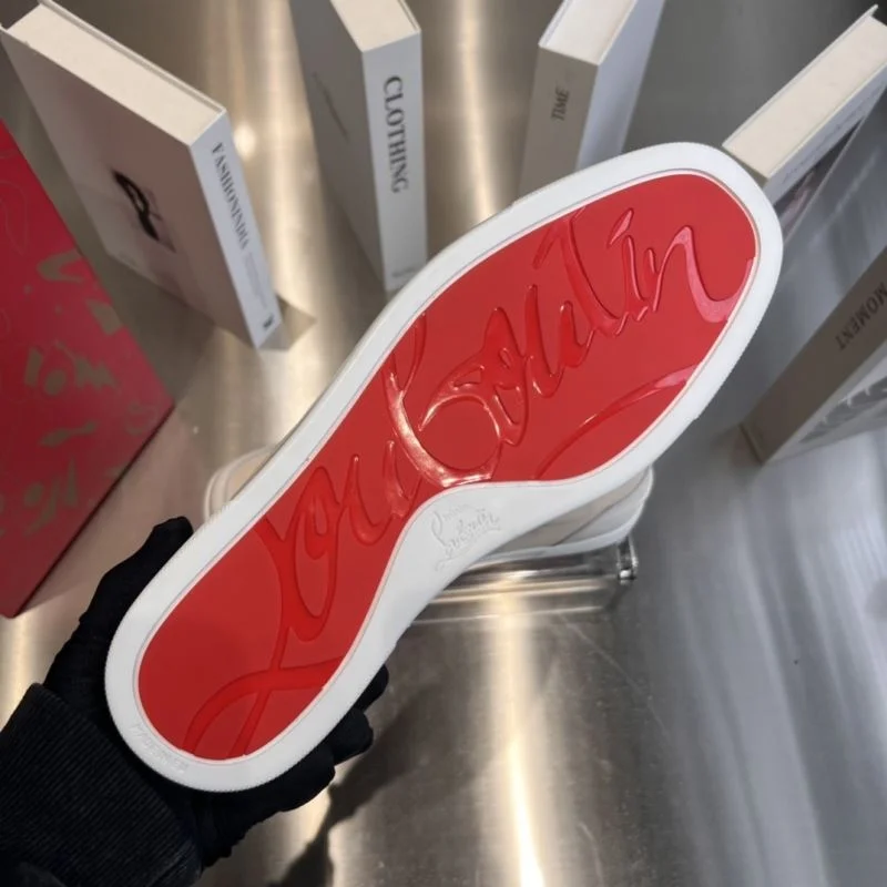 Exact replica Christian Louboutin Low Shoes
