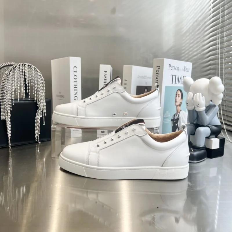 High fidelity Christian Louboutin Low Shoes