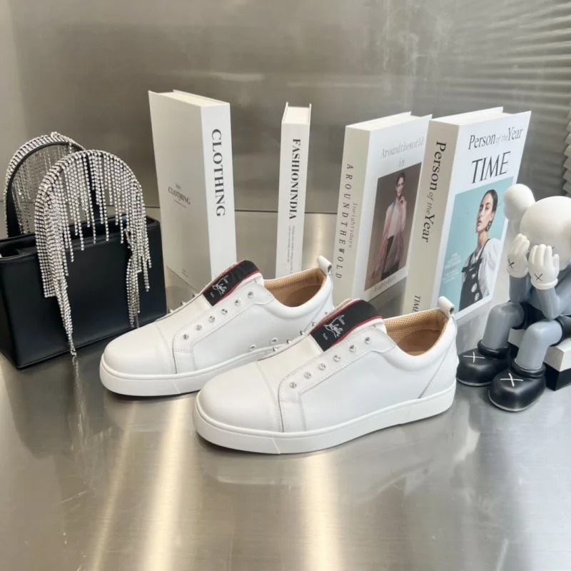 High fidelity Christian Louboutin Low Shoes