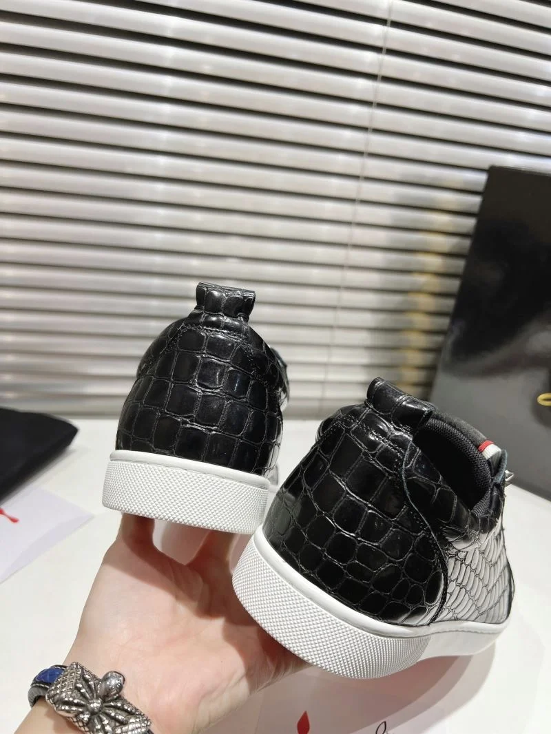 Factory-made Christian Louboutin Low Shoes