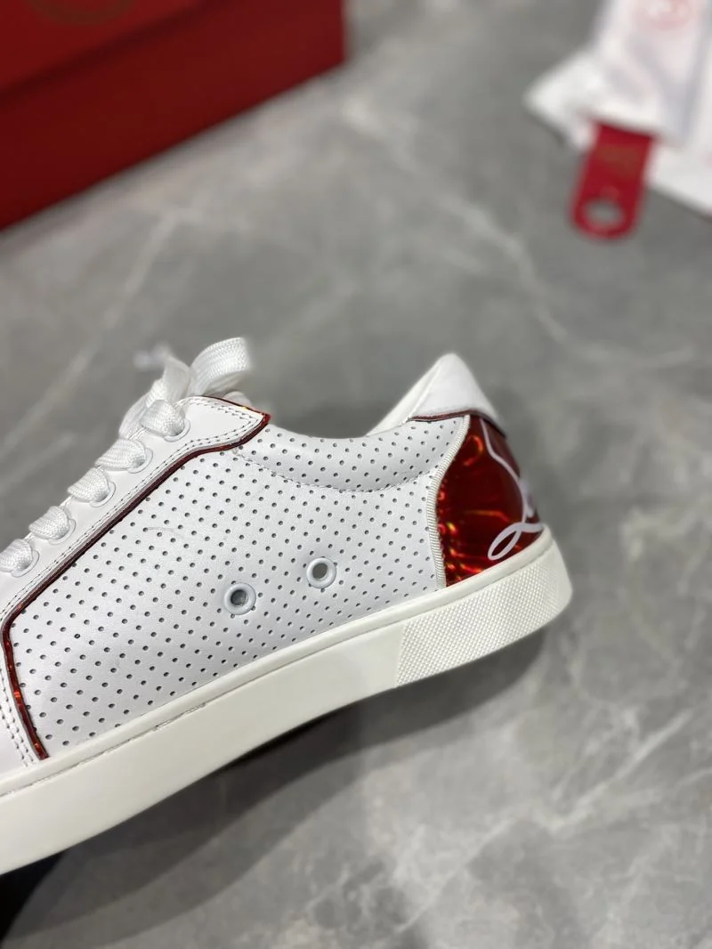 Bargain Christian Louboutin Low Shoes