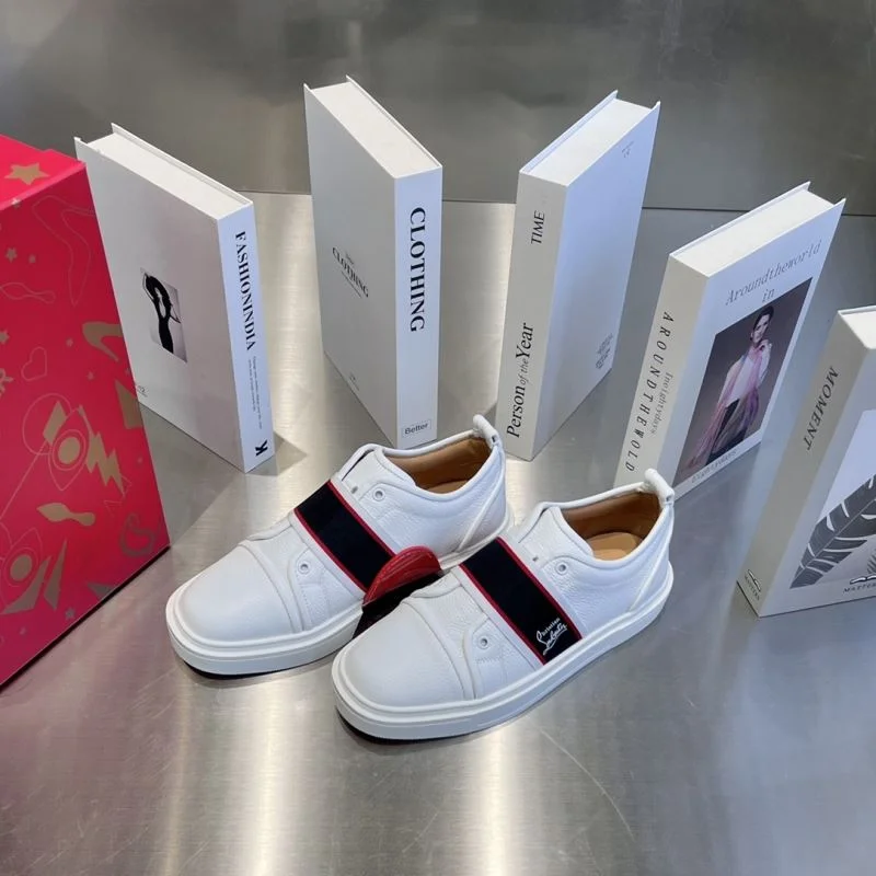 Cut-rate Christian Louboutin Low Shoes