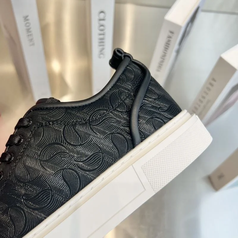 Bargain Christian Louboutin Low Shoes