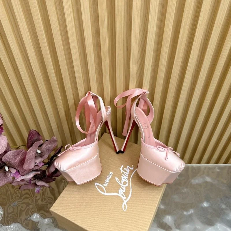 Top match Christian Louboutin Sandals