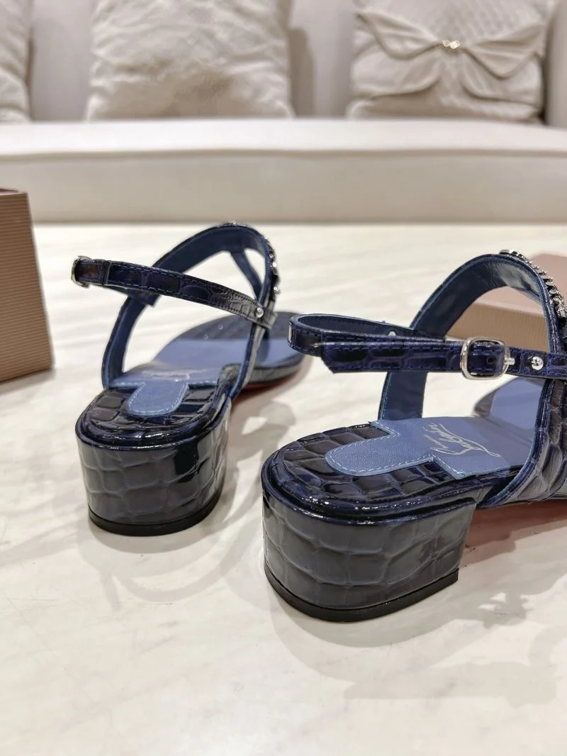 Accurate model Christian Louboutin Sandals
