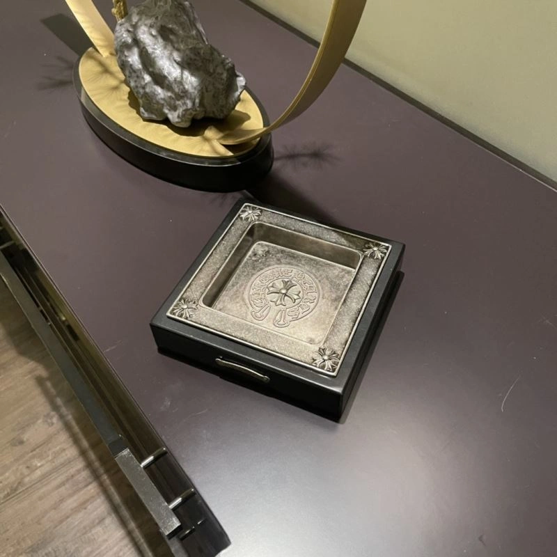 Factory-made Chrome Hearts Ashtrays