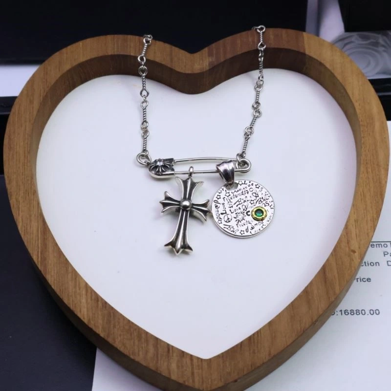 Accurate model Chrome Hearts Brooches