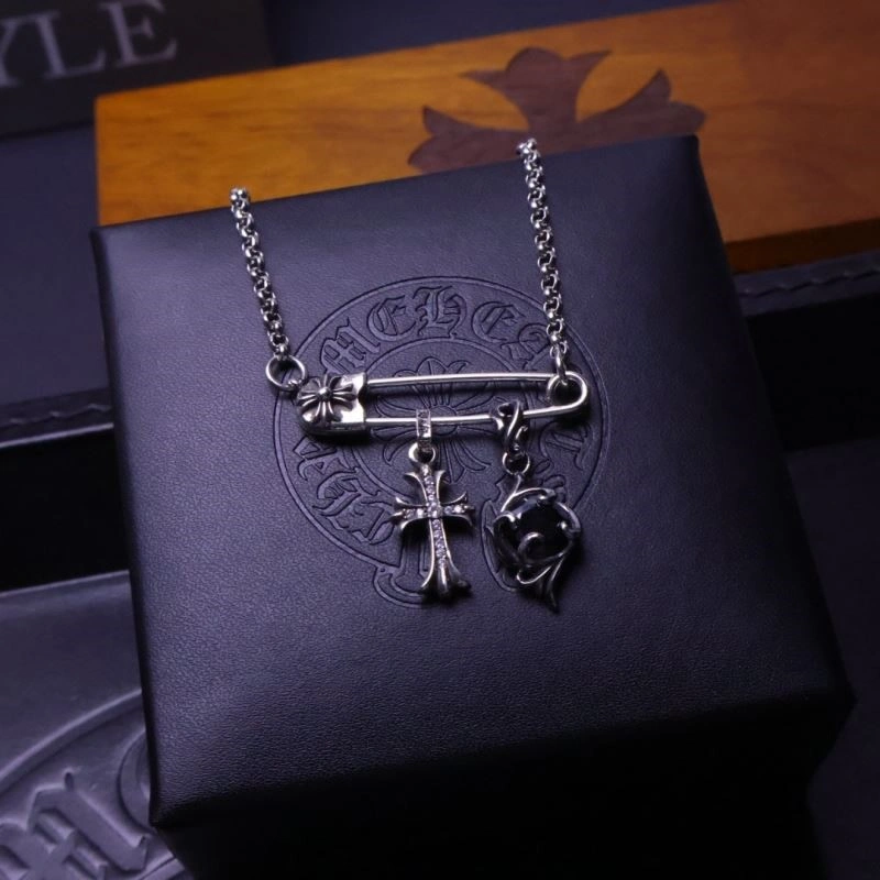 Chrome Hearts Brooches