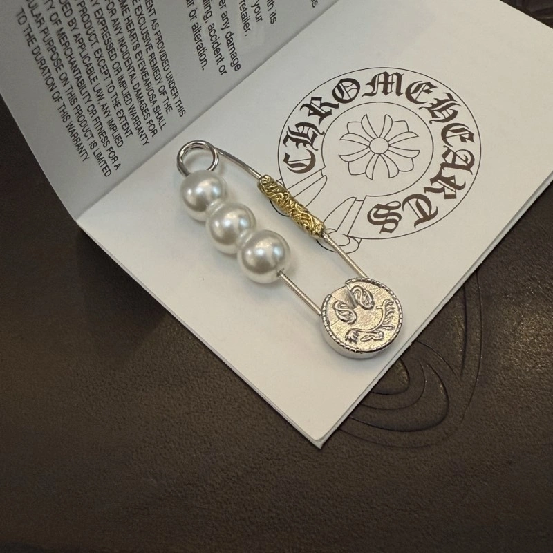 Brand-authenticated Chrome Hearts Brooches