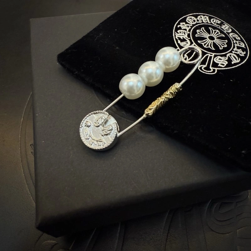 Brand-authenticated Chrome Hearts Brooches