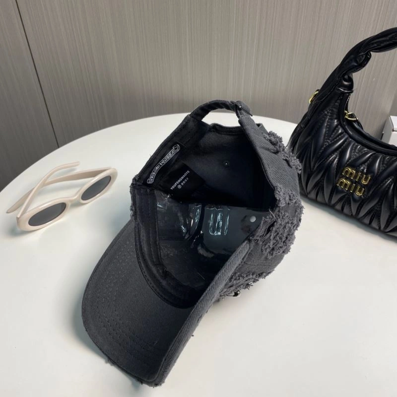 Low-cost Chrome Hearts Caps