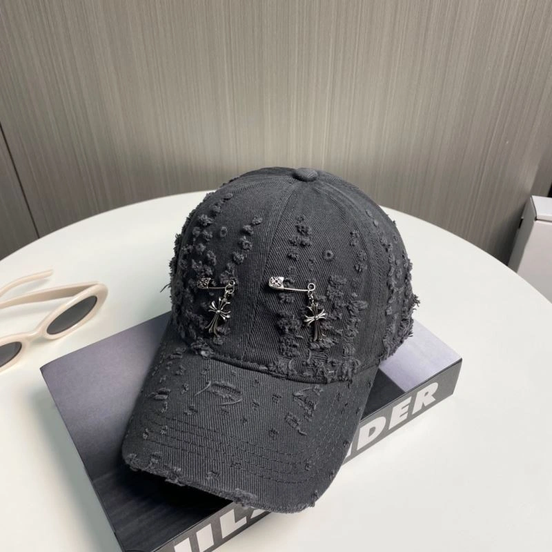 Low-cost Chrome Hearts Caps