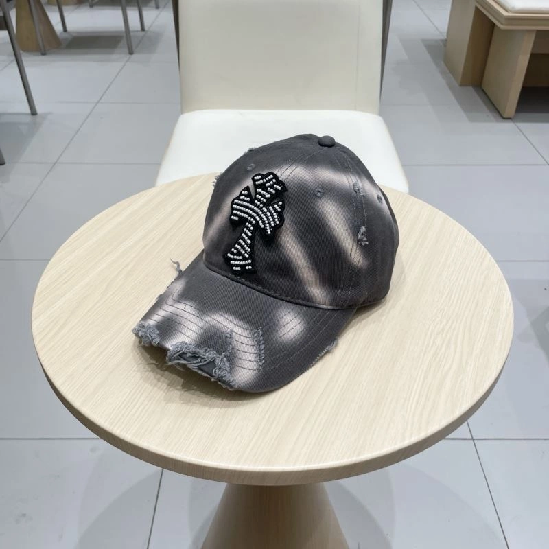 Low-cost Chrome Hearts Caps