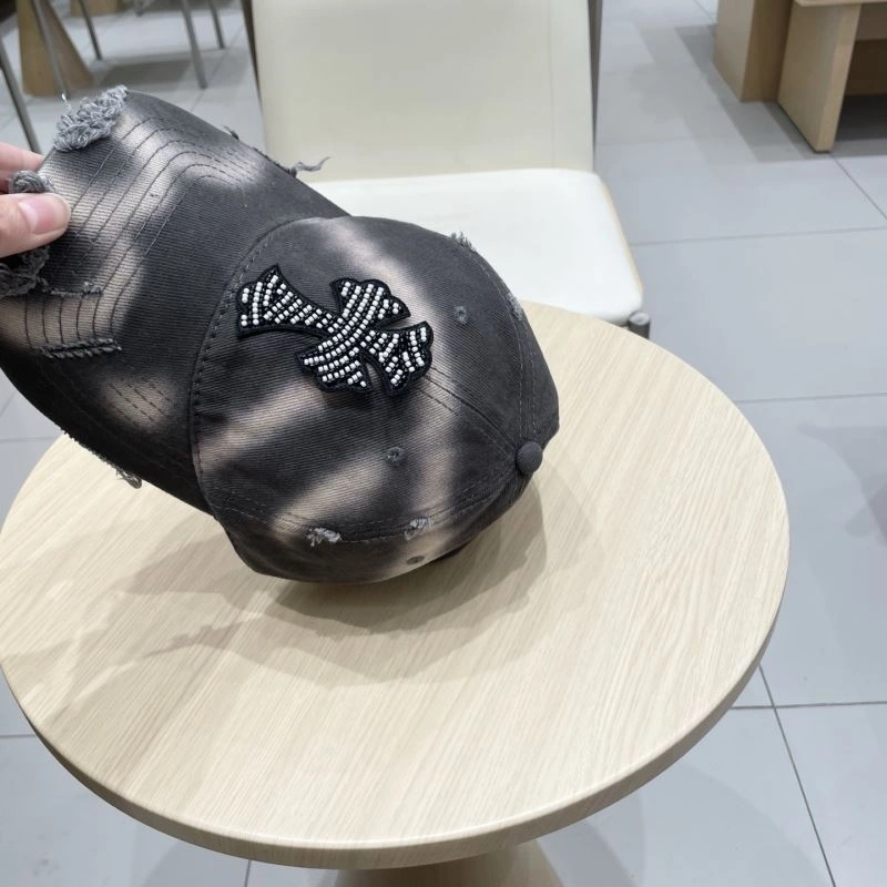 Low-cost Chrome Hearts Caps