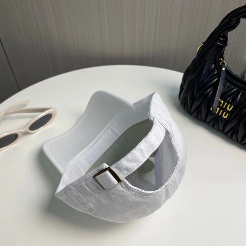 Value-priced Chrome Hearts Caps