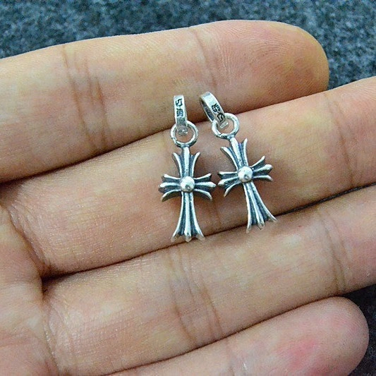 Bargain Chrome Hearts Earrings
