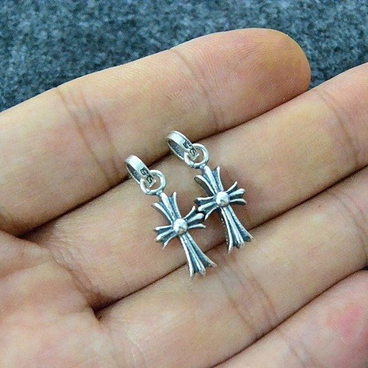 Bargain Chrome Hearts Earrings