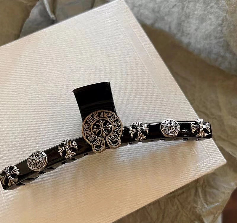 Cut-rate Chrome Hearts Hairpins