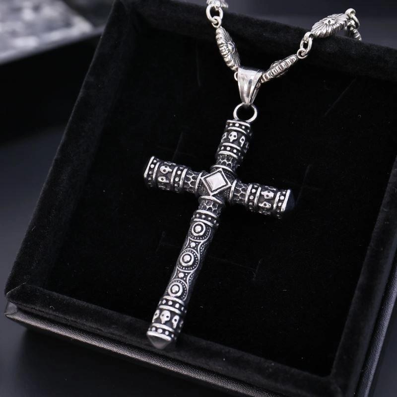 Discounted Chrome Hearts Necklaces