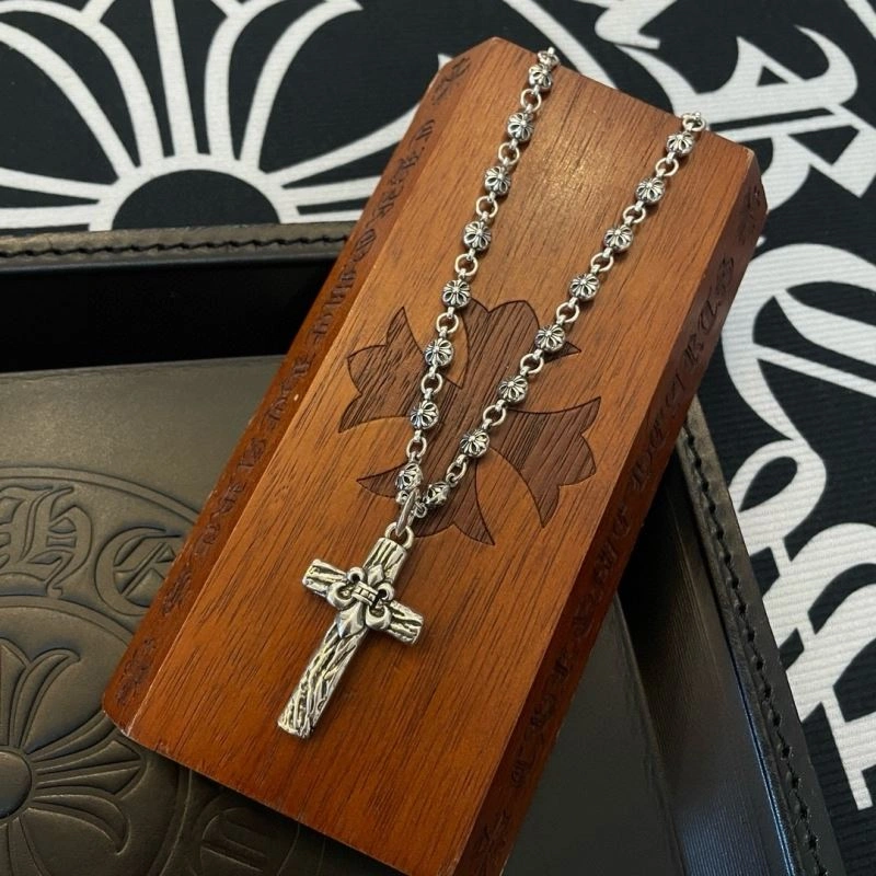 Indistinguishable Chrome Hearts Necklaces