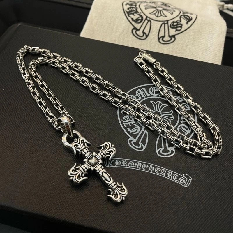 Low-cost Chrome Hearts Necklaces