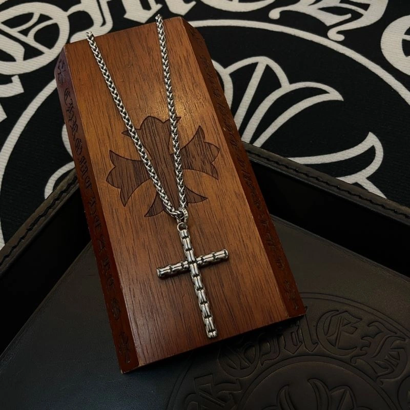 Low-cost Chrome Hearts Necklaces