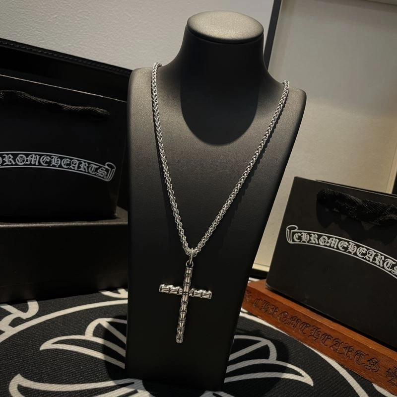 Low-cost Chrome Hearts Necklaces