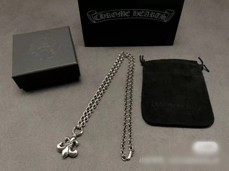 Low-cost Chrome Hearts Necklaces